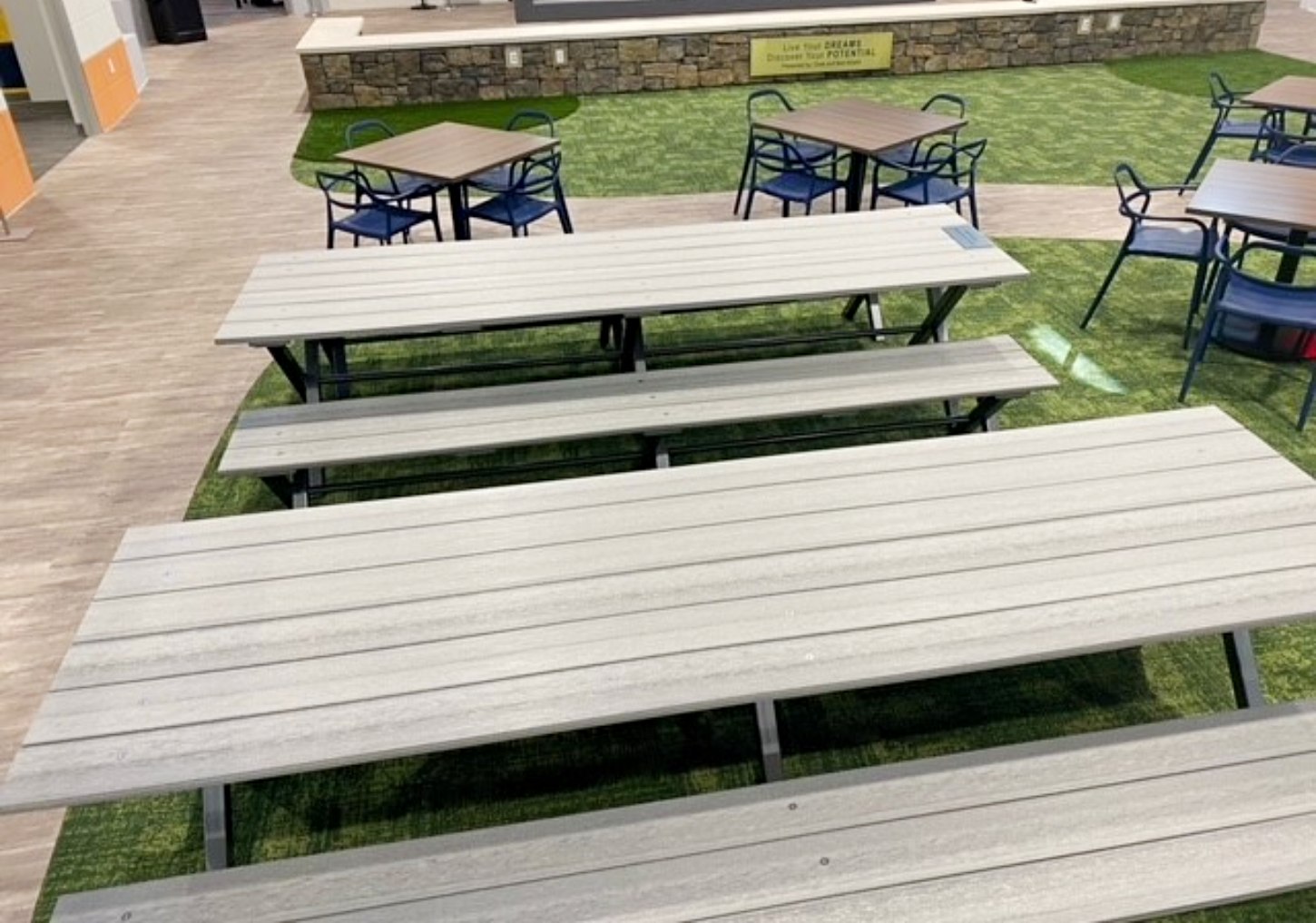 Thomas Steele Site Furnishings In Tennessee